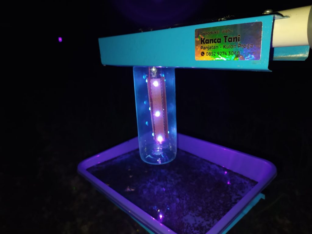 Light Trap Insect Ciptaan Siswa SMK Mampu Atasi Hama – DIREKTORAT ...